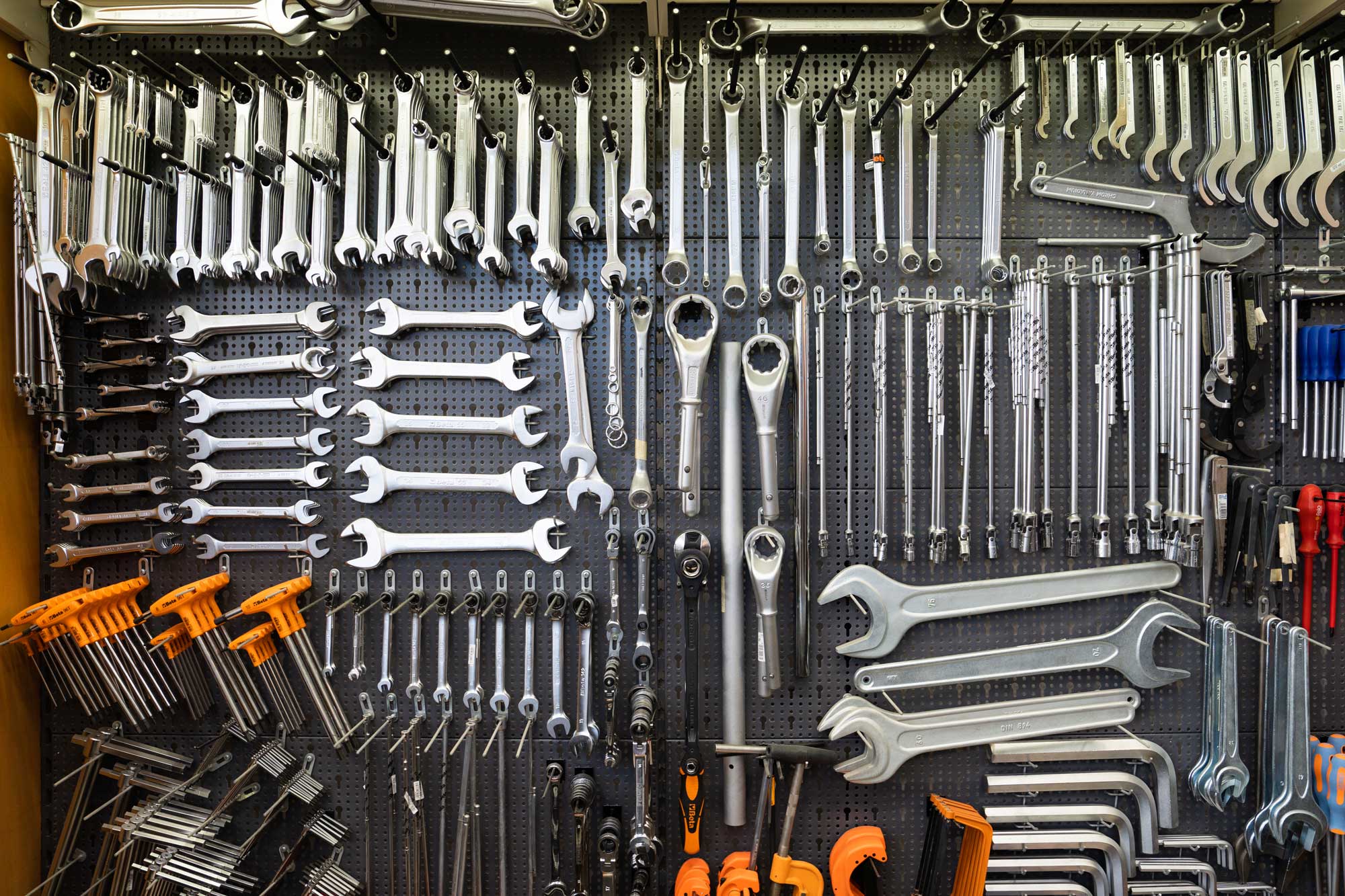 Col-fer – Colorificio e ferramenta a Caponago